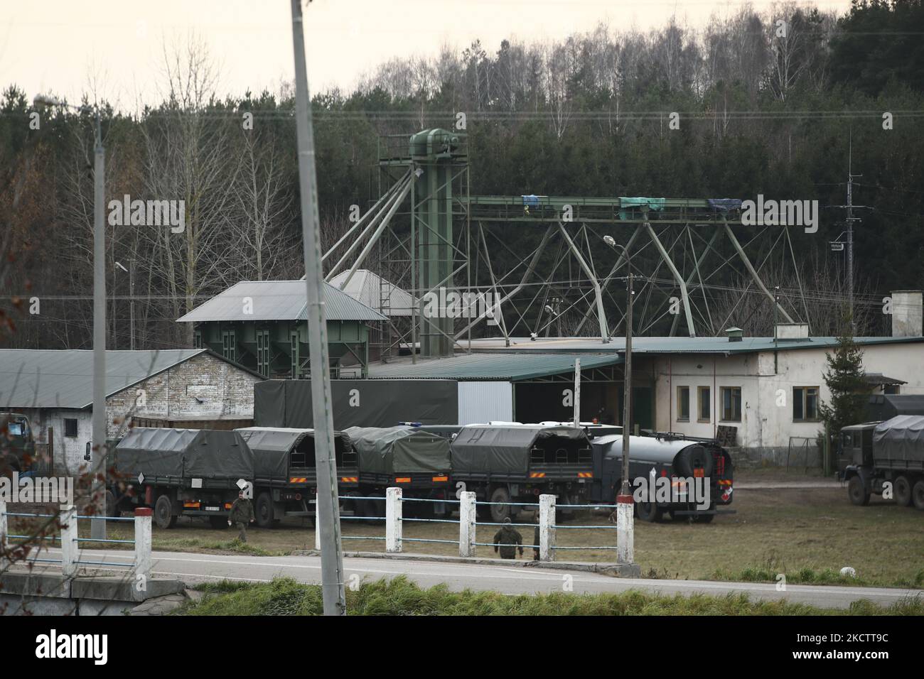Large military camp hi-res stock photography and images - Alamy