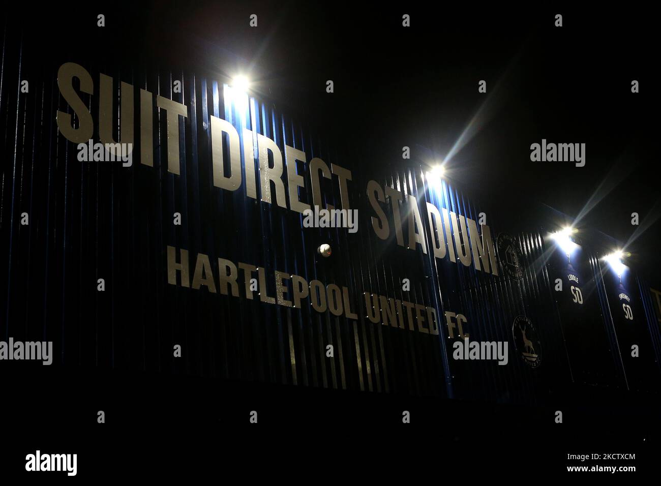 Suit direct stadium hi-res stock photography and images - Alamy