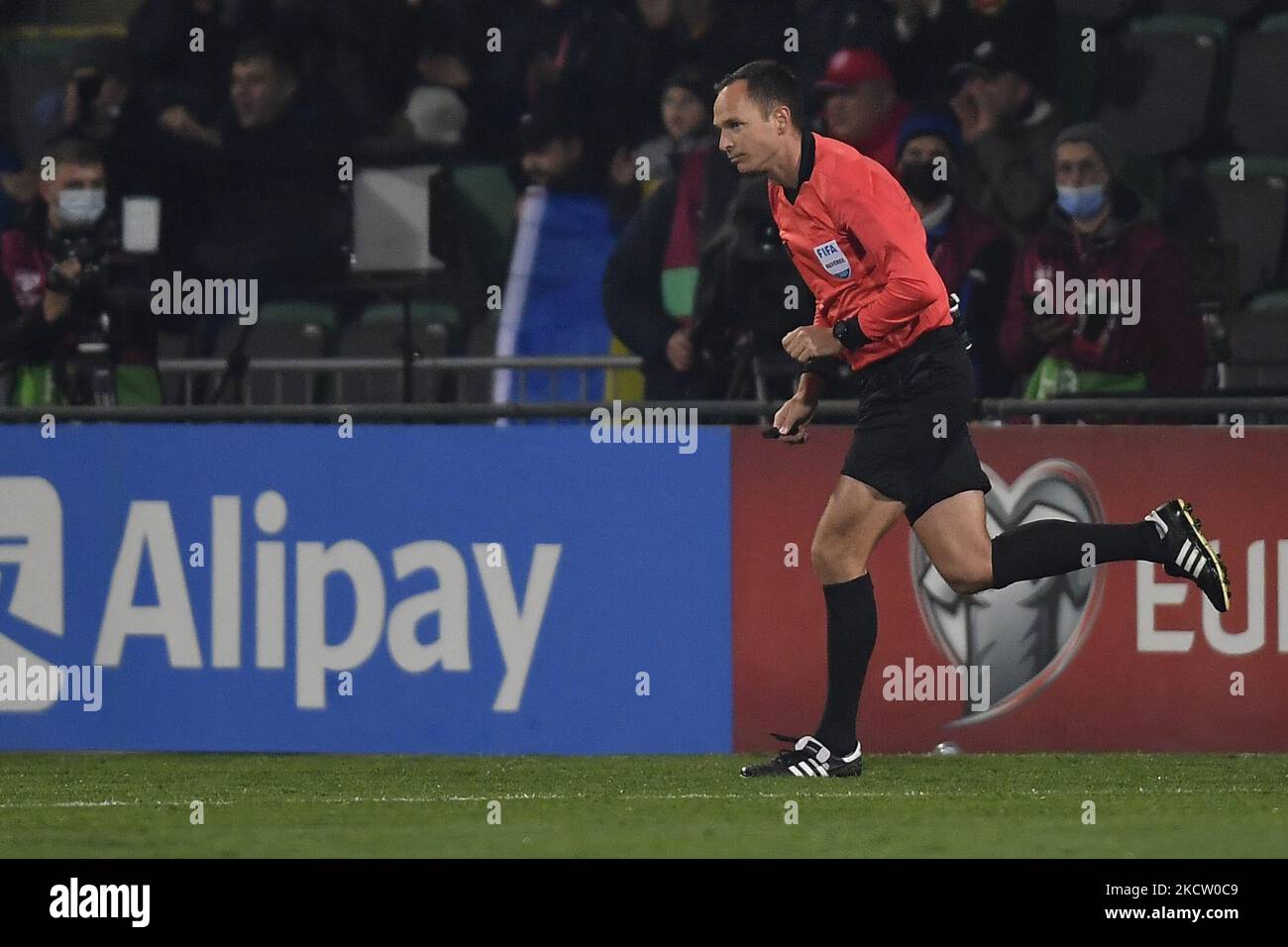 Referee Srdjan Jovanovic in action during the Fifa World Cup 2022 ...