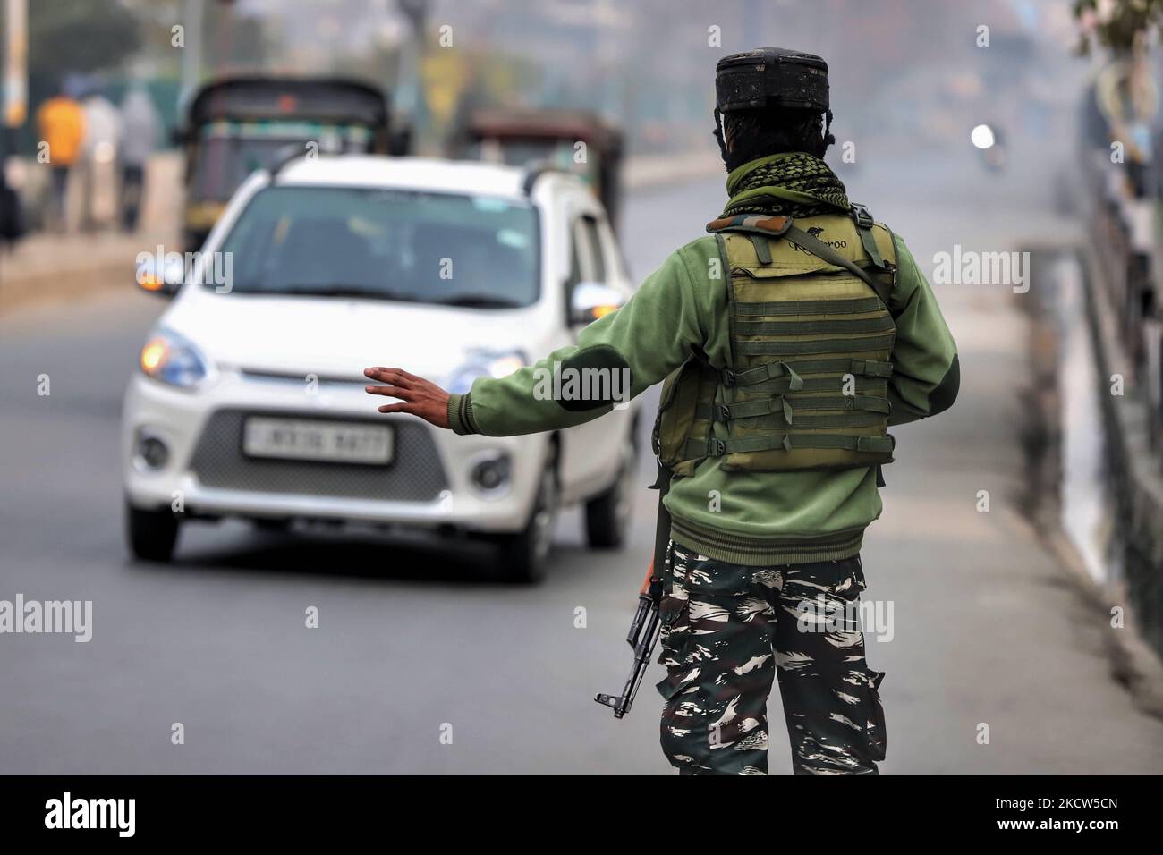 Normal people india 2021 hi-res stock photography and images - Alamy