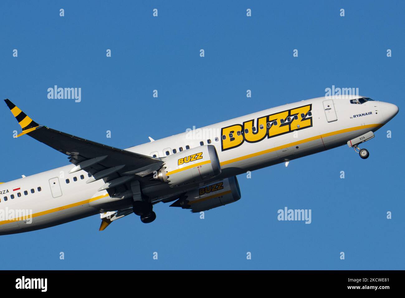 Buzz airlines logo hi-res stock photography and images - Alamy
