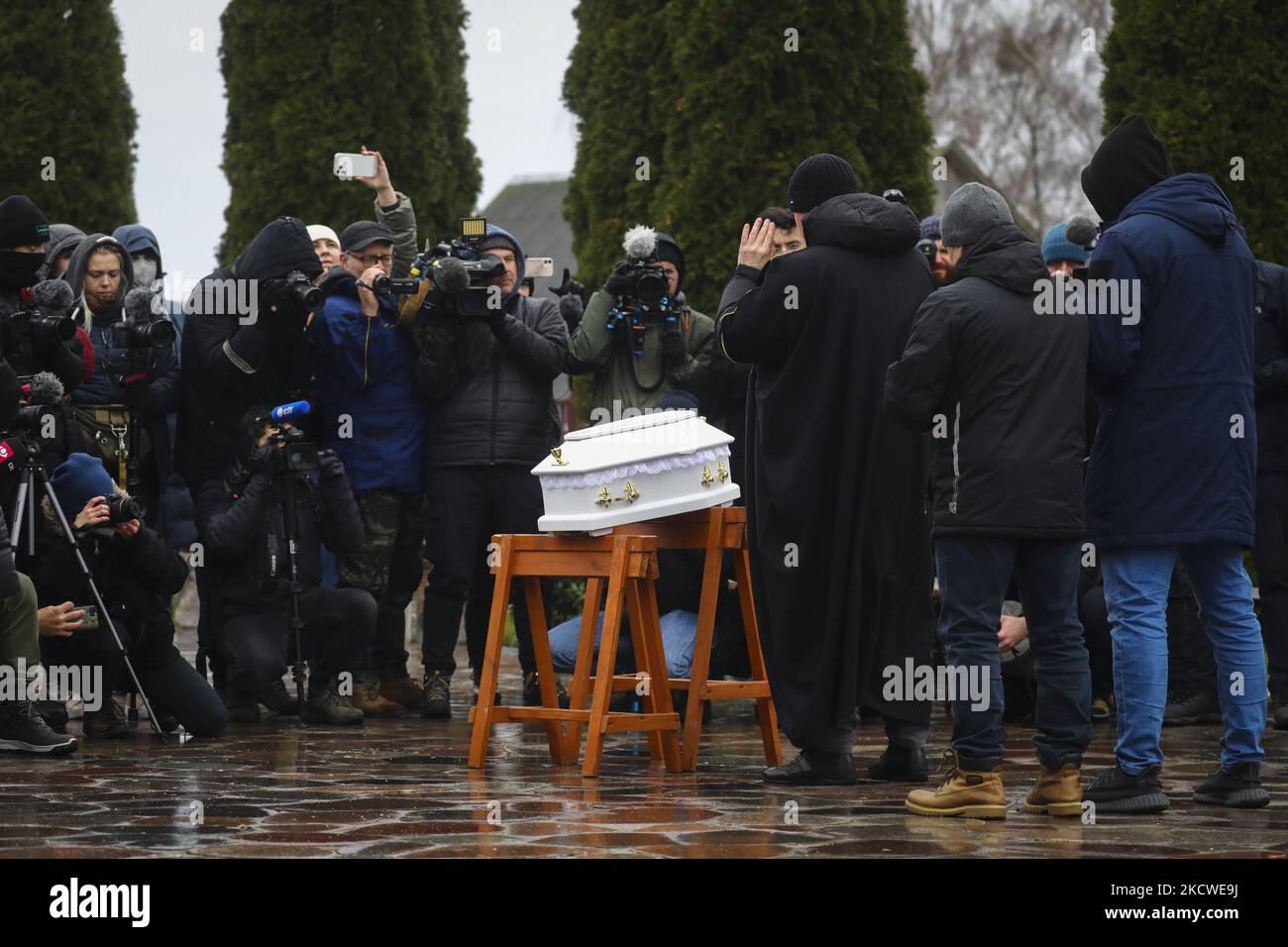 Media coverage of a funeral of the 27-week-old unborn baby of an Iraqi ...
