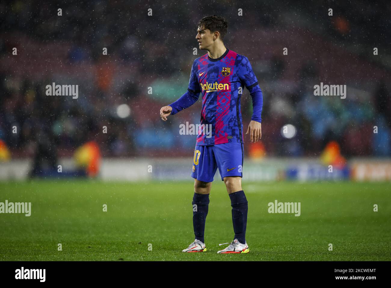 30 Gavi of FC Barcelona during the Group E - UEFA Champions League ...