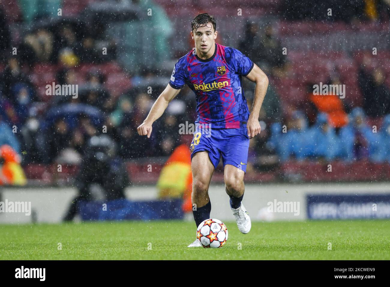 28 Nico of FC Barcelona during the Group E - UEFA Champions League ...
