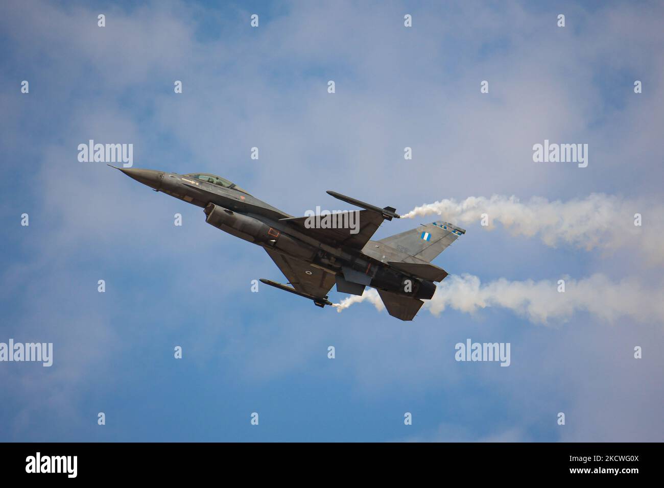 Greek fighter jet F16 of HAF Zeus Demo Team during the Athens Flying ...