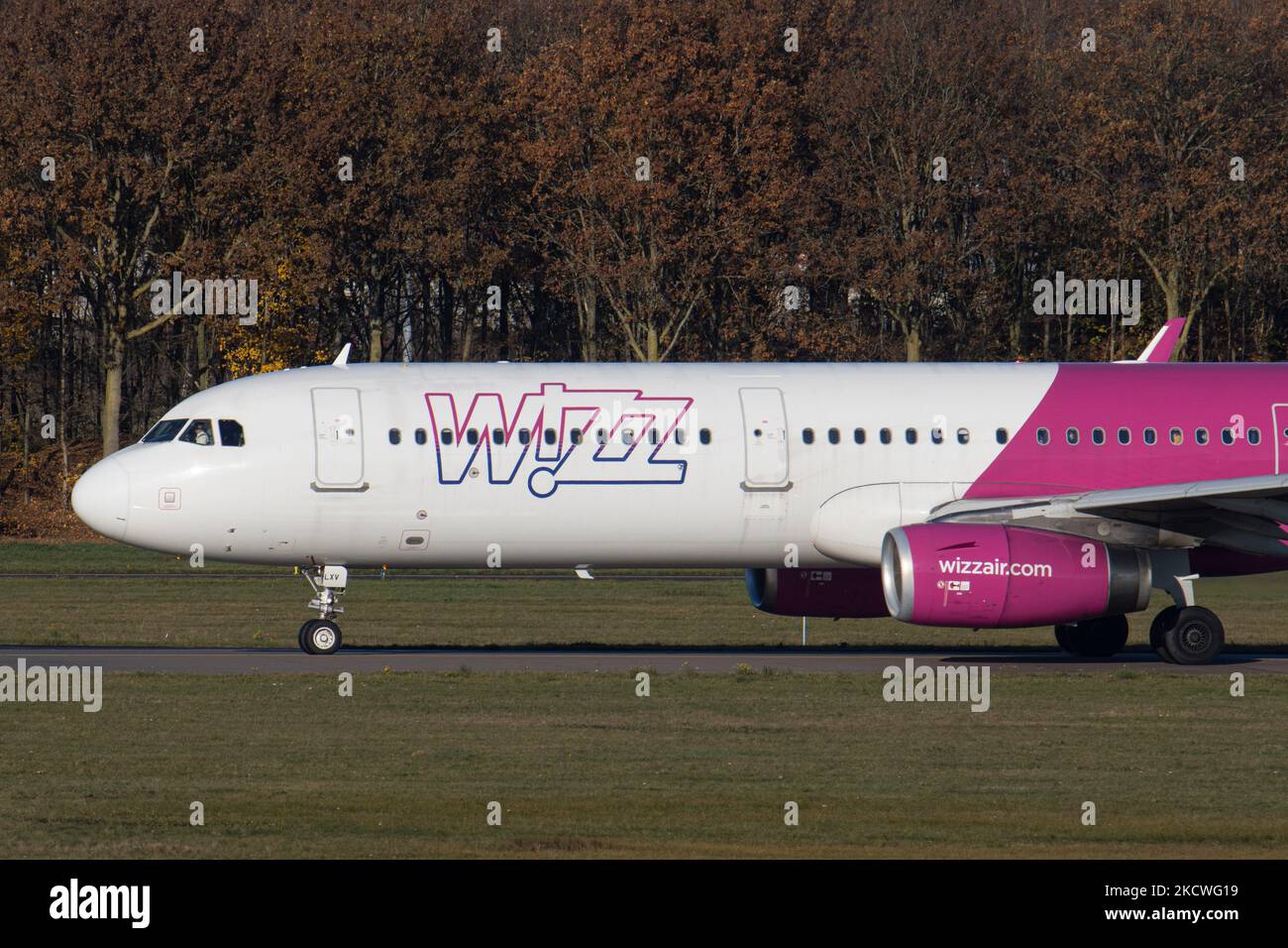 Bases logo hi-res stock photography and images - Alamy