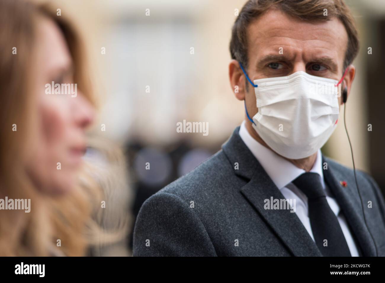 Elysee palace court hi-res stock photography and images - Alamy