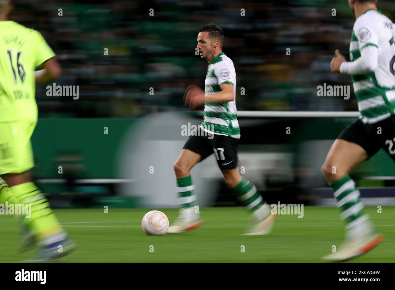 Sarabia sporting cp champions league hi-res stock photography and ...