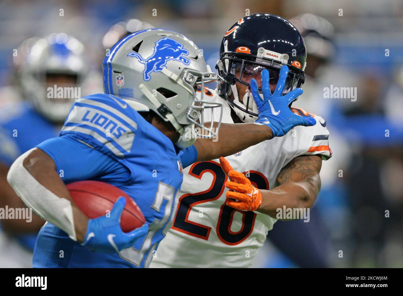 Chicago bears safety deon bush hi-res stock photography and images - Alamy