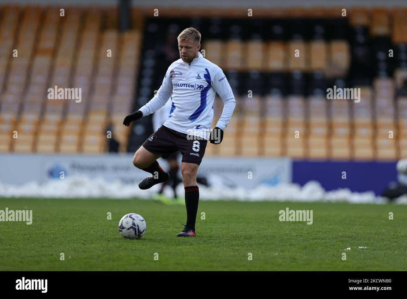 Nicky Featherstone of Hartlepool United warms up ahead of the Sky Bet ...