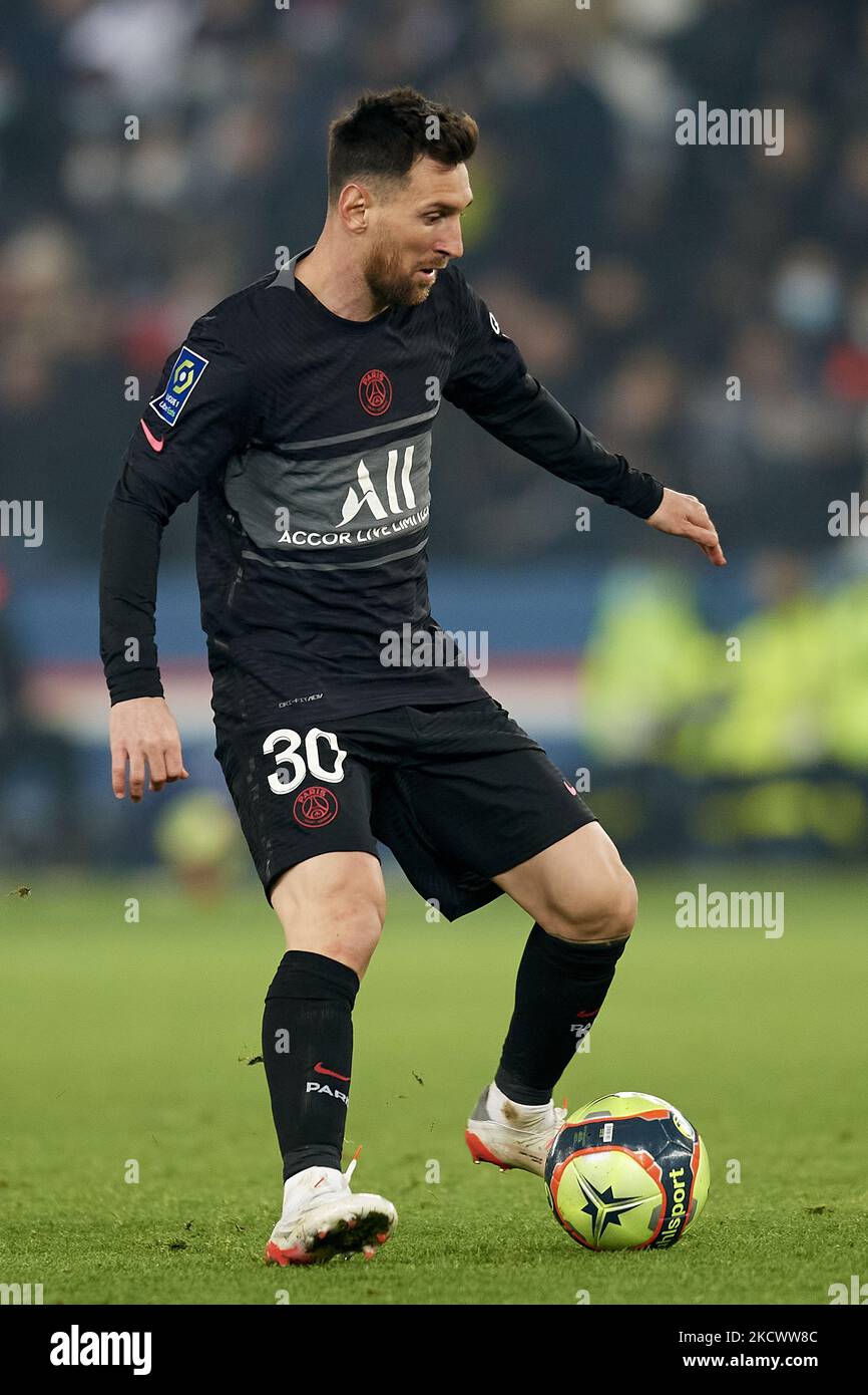 Leo Messi of PSG controls the ball during the Ligue 1 Uber Eats match ...