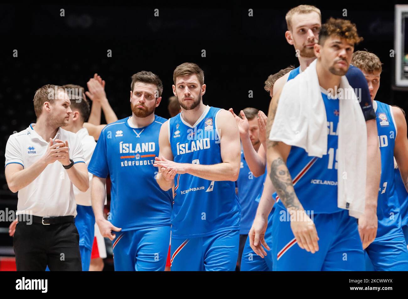 Iceland national team hi-res stock photography and images - Alamy