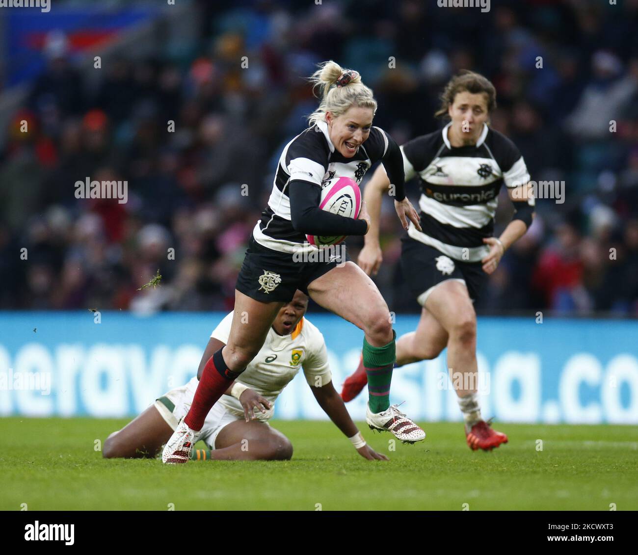 Natasha Hunt(Gloucester Hartpury) of Barbarians in action during The ...