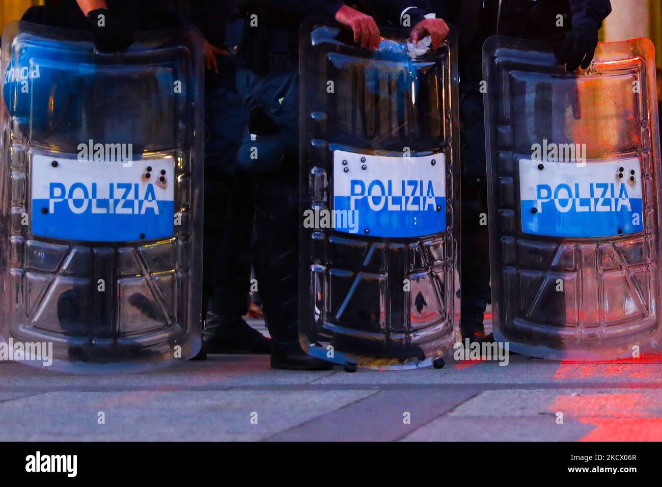 Police shields hi-res stock photography and images - Alamy