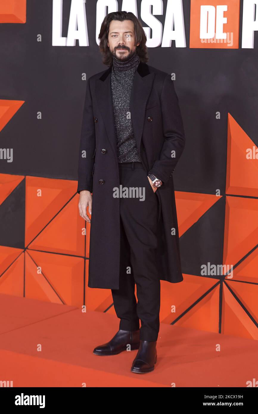 Alvaro Morte attends the Netflix: 'La Casa De Papel' The Finale Of 5th ...