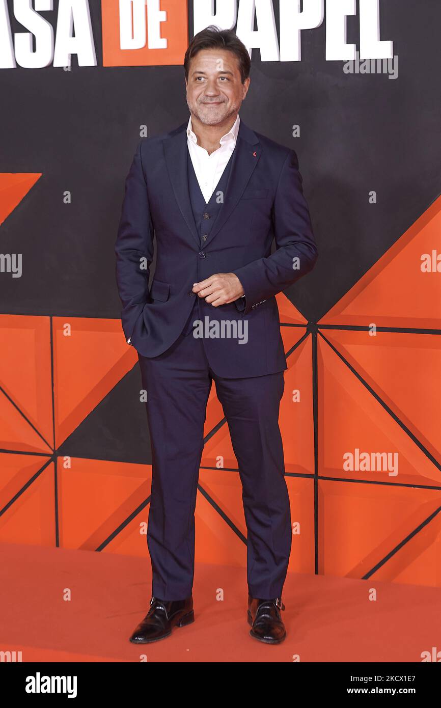 Enrique Arce attends the Netflix: 'La Casa De Papel' The Finale Of 5th ...