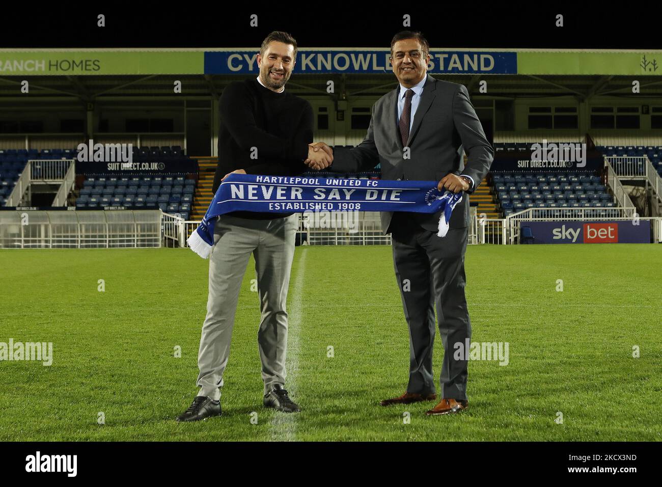 Graham Lee pictured with club Chairman Raj Singh is unveiled as the new ...