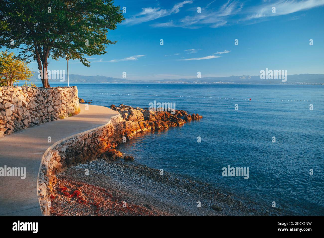 Beautiful beach near Brela town, Dalmatia, Croatia. Makarska riviera ...