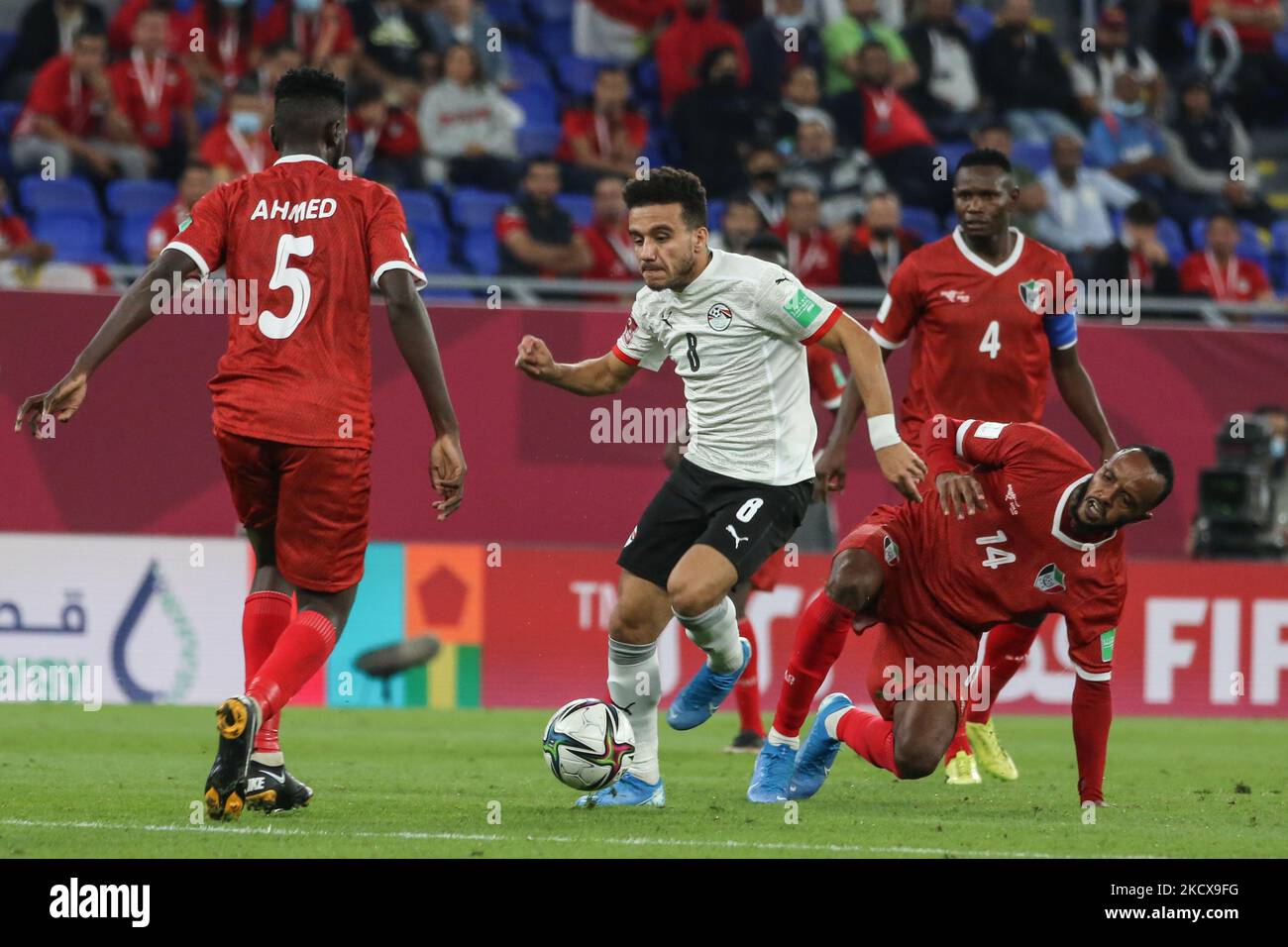 (8) MARWAN DAOUD of Egypt team battles for possession (14) SALAHELDIN ...