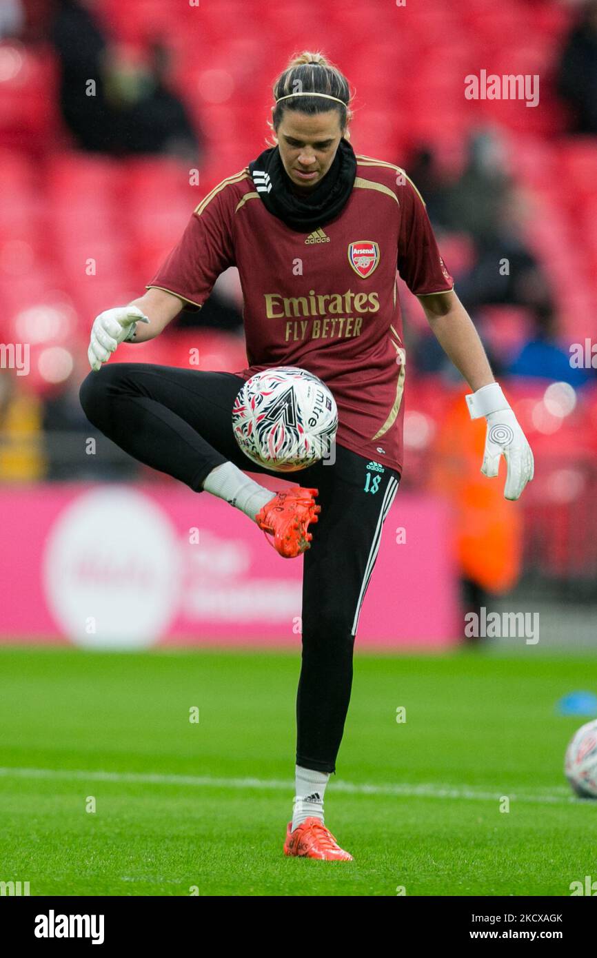 Lydia Williams of Arsenal warms up during the Women's Vitality FA Cup ...