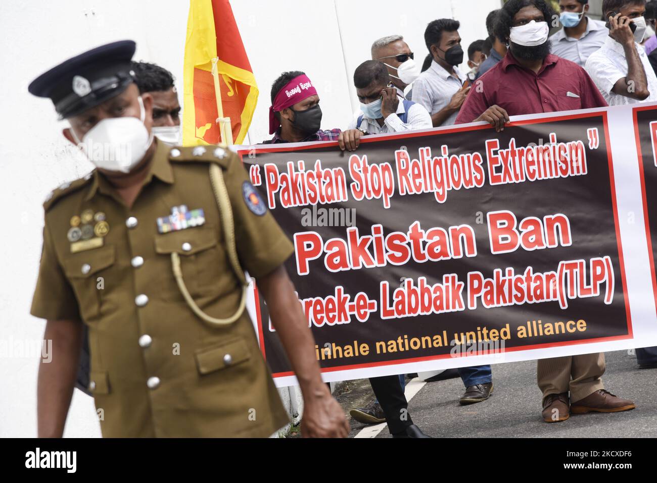 Mob justice hi-res stock photography and images - Alamy