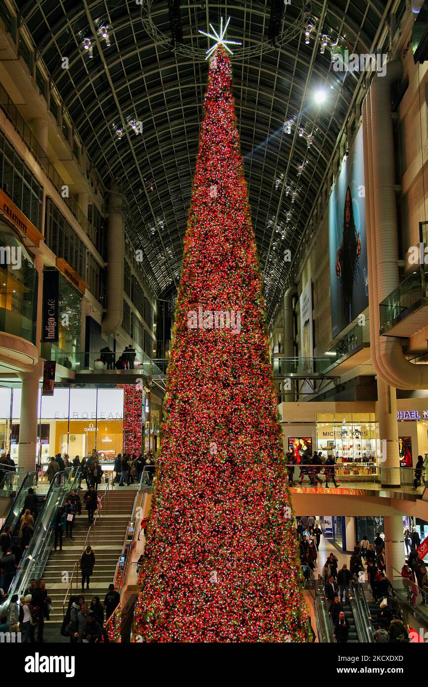 Massive 100-foot tall Christmas tree at the Toronto Eaton Centre in ...