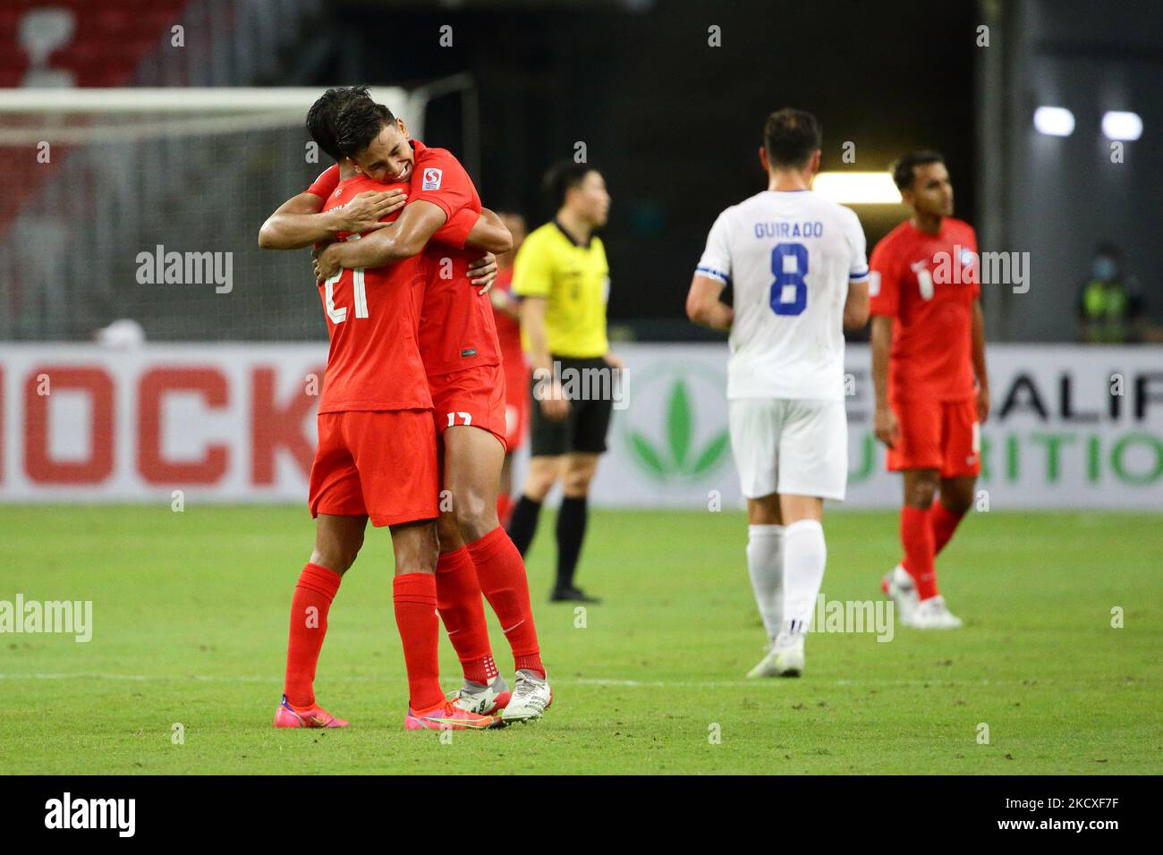 Safuwan Baharudin of Singapore (L) celebrates with Irfan Fandi at the ...