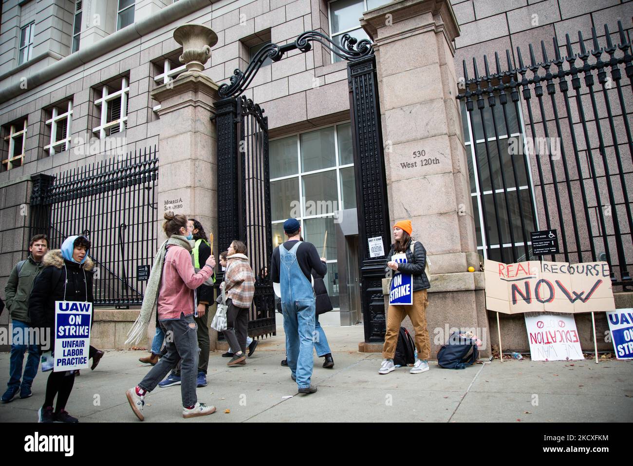 Striking Columbia students blocked all entrances to the campus on ...