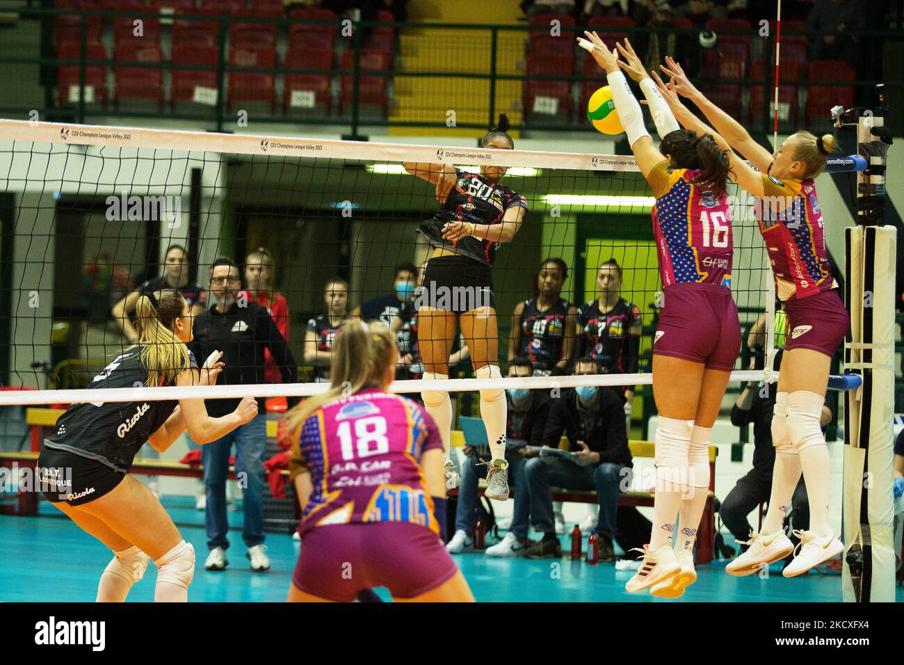 Monster block hi-res stock photography and images - Alamy