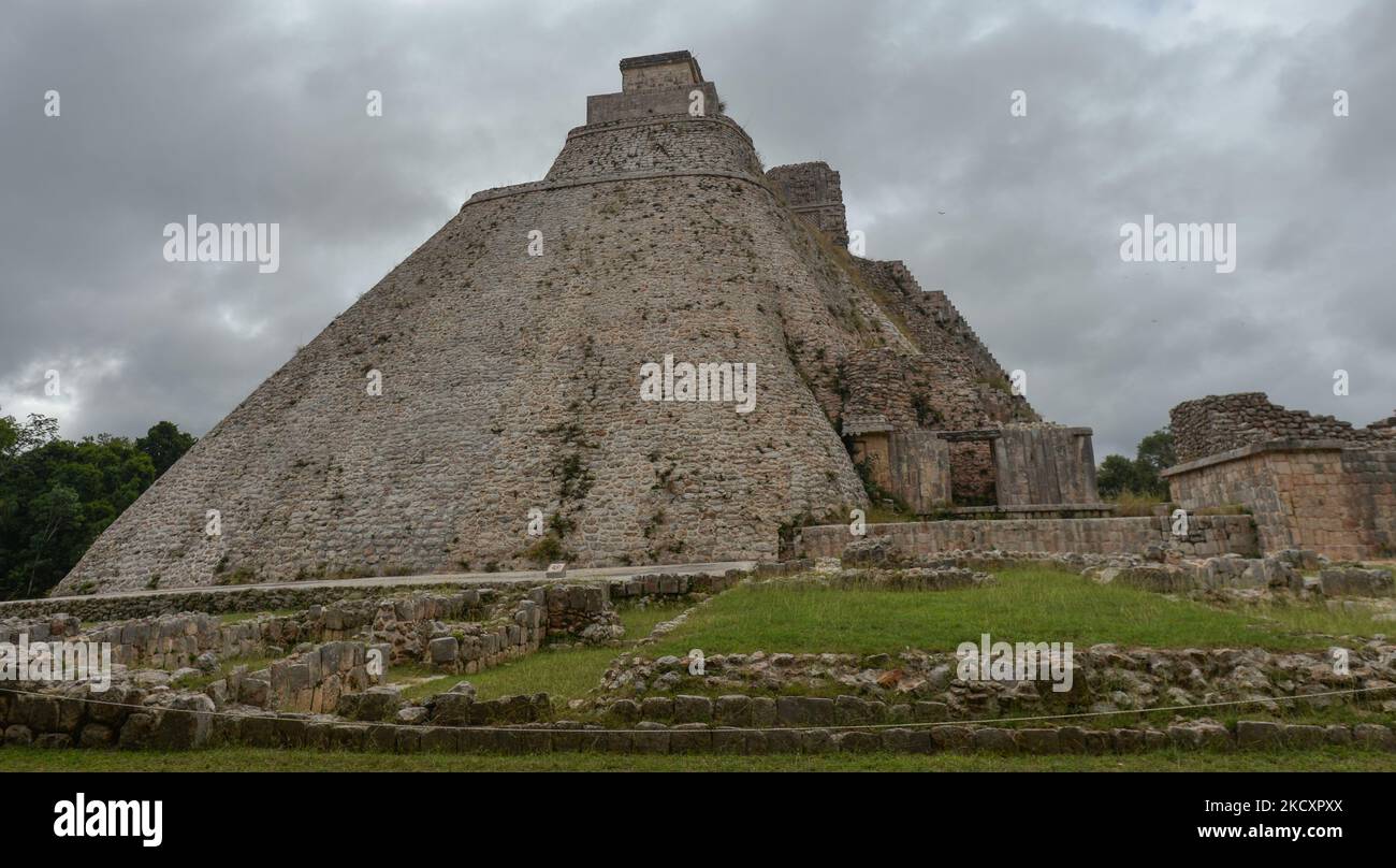 Uxmal pyramid magician inside hi-res stock photography and images - Alamy