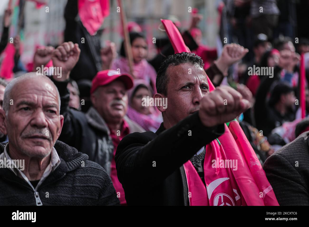 Supporters of the Popular Front for the Liberation of Palestine (PLFP ...