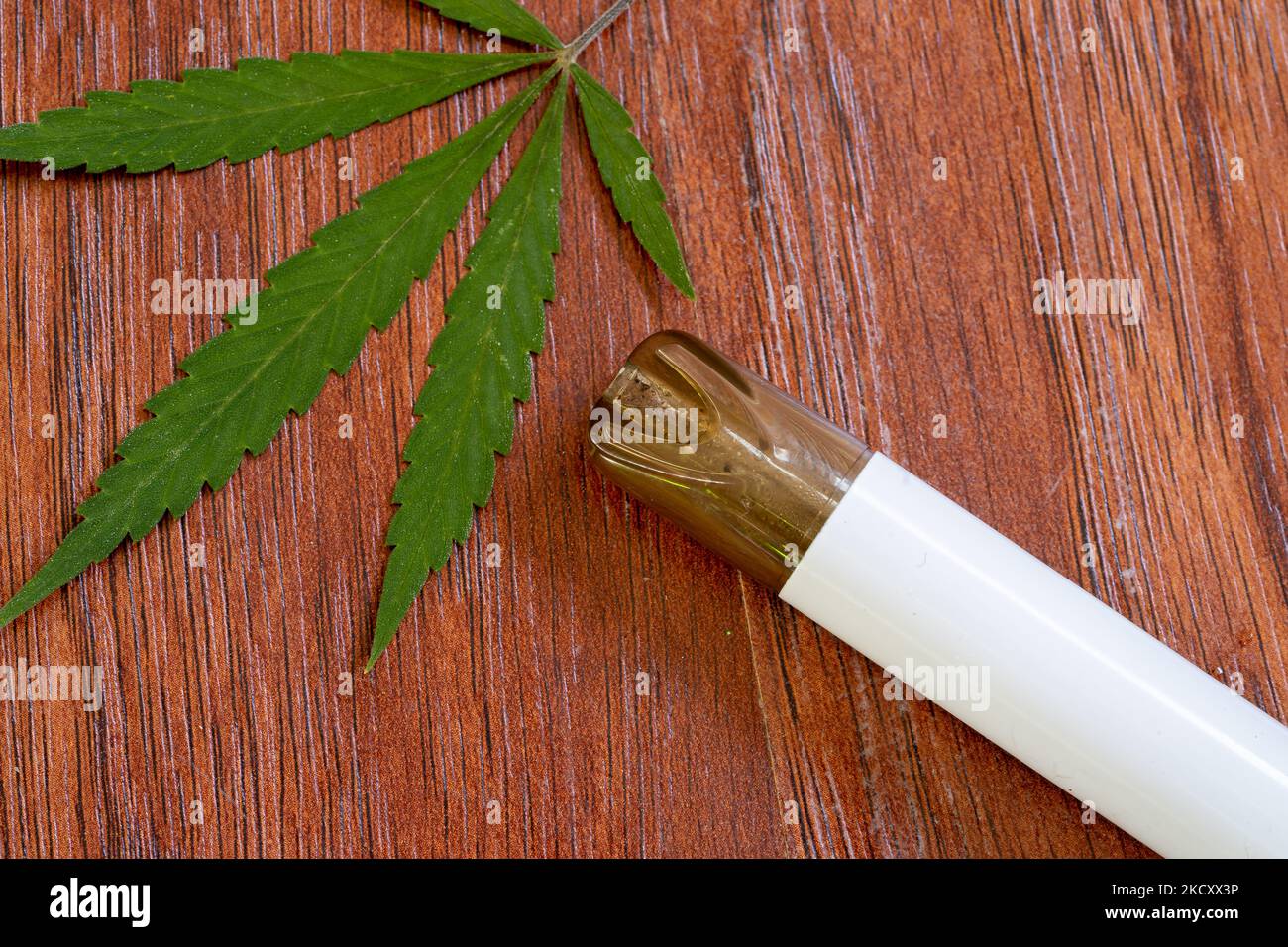 Cigarette leaf hi-res stock photography and images - Alamy
