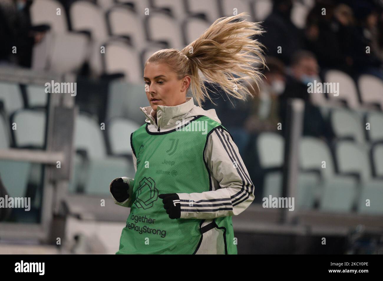 Amanda nilden hi-res stock photography and images - Alamy