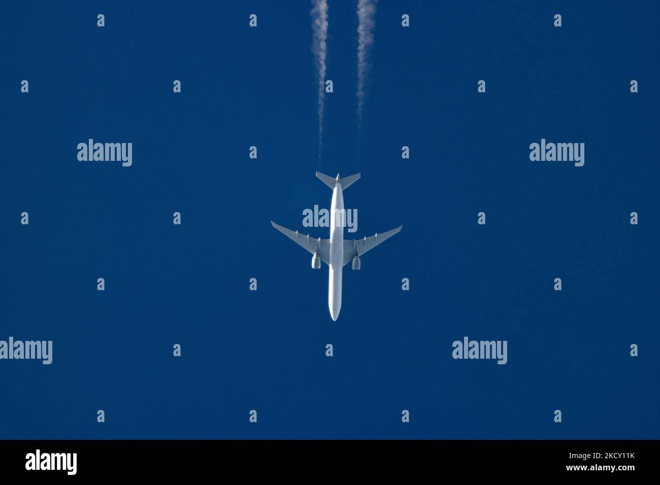 Reactive blue 19 hi-res stock photography and images - Alamy