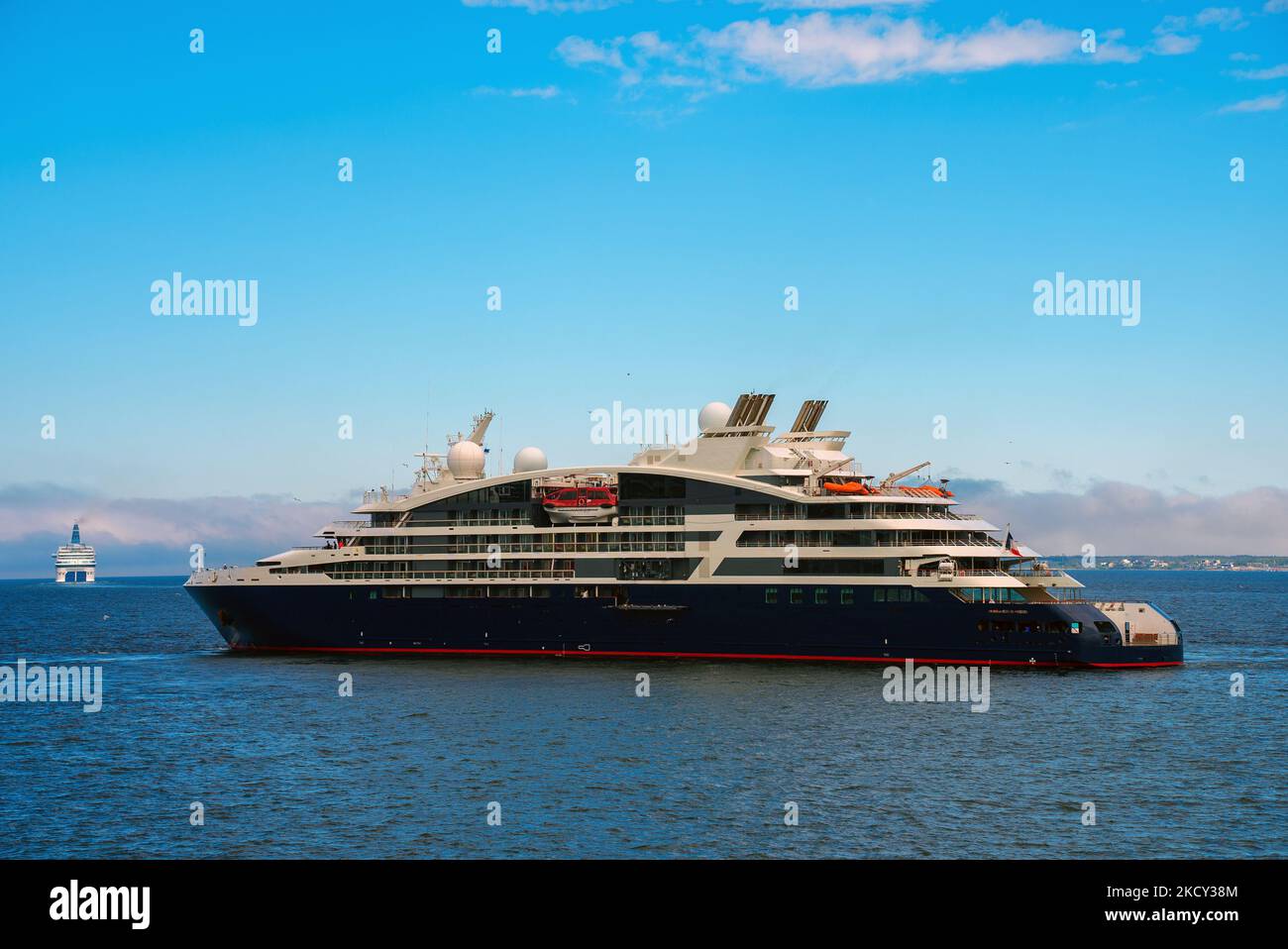 Luxury cruise ship in the open sea Stock Photo - Alamy