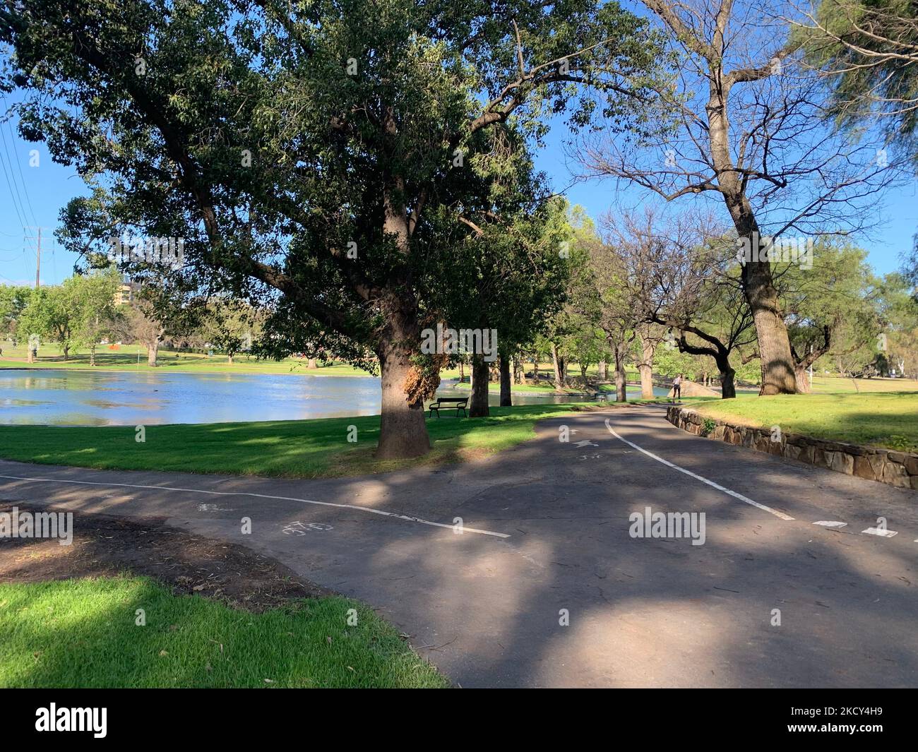 Adelaide australia panorama torrens hi-res stock photography and images ...
