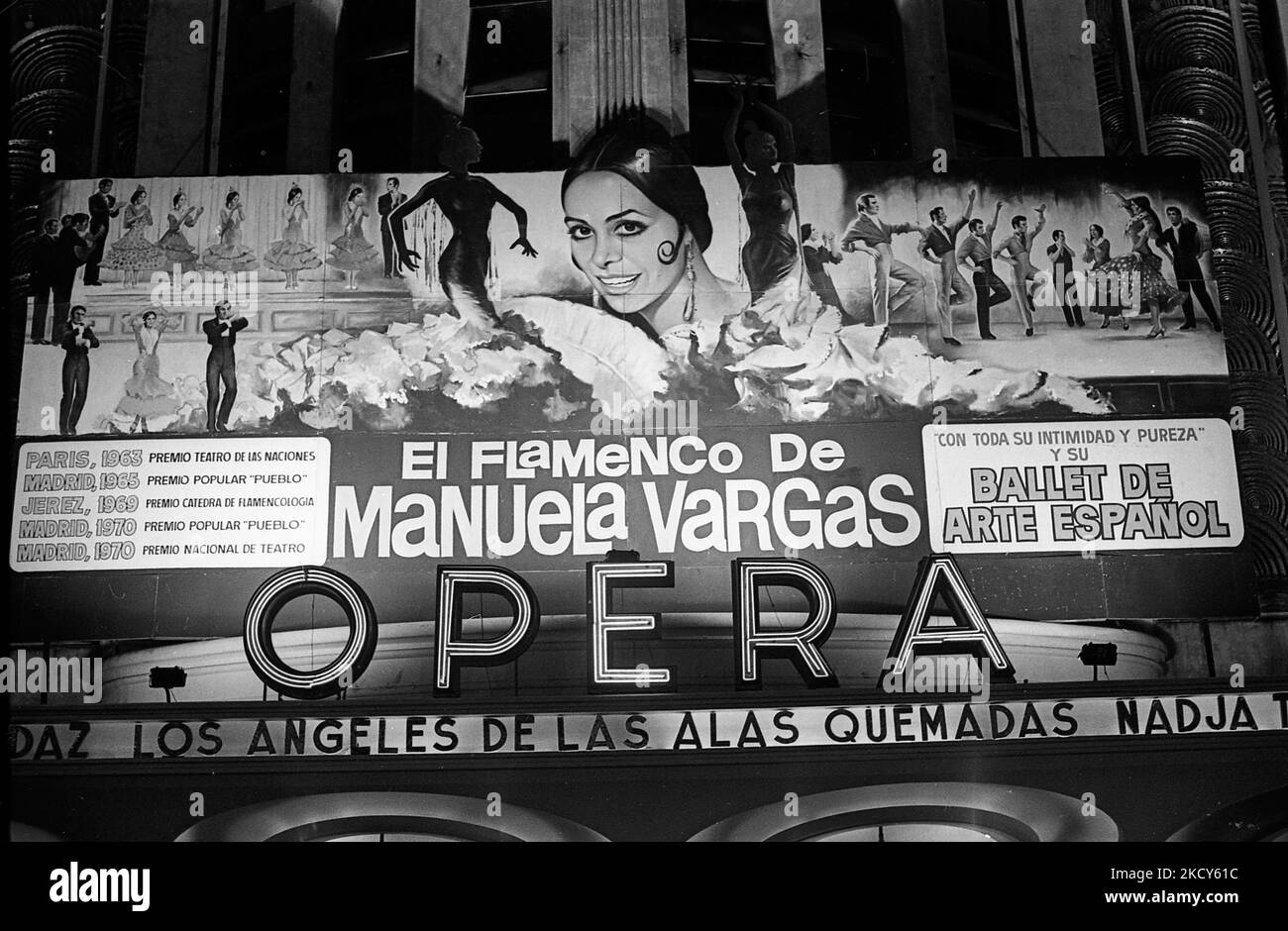 Manuela Vargas, Spanish flamenco dancer, Teatro Opera marquee, Buenos ...
