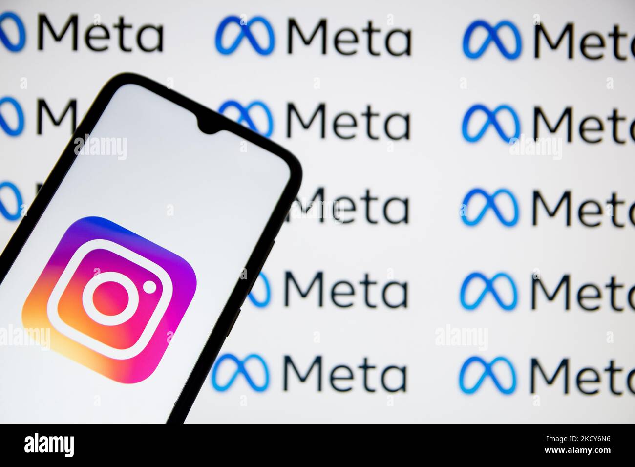 Meta logos hi-res stock photography and images - Alamy