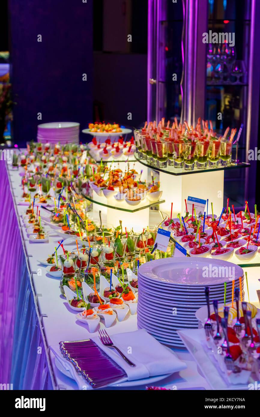 Mini sandwich canape hi-res stock photography and images - Alamy