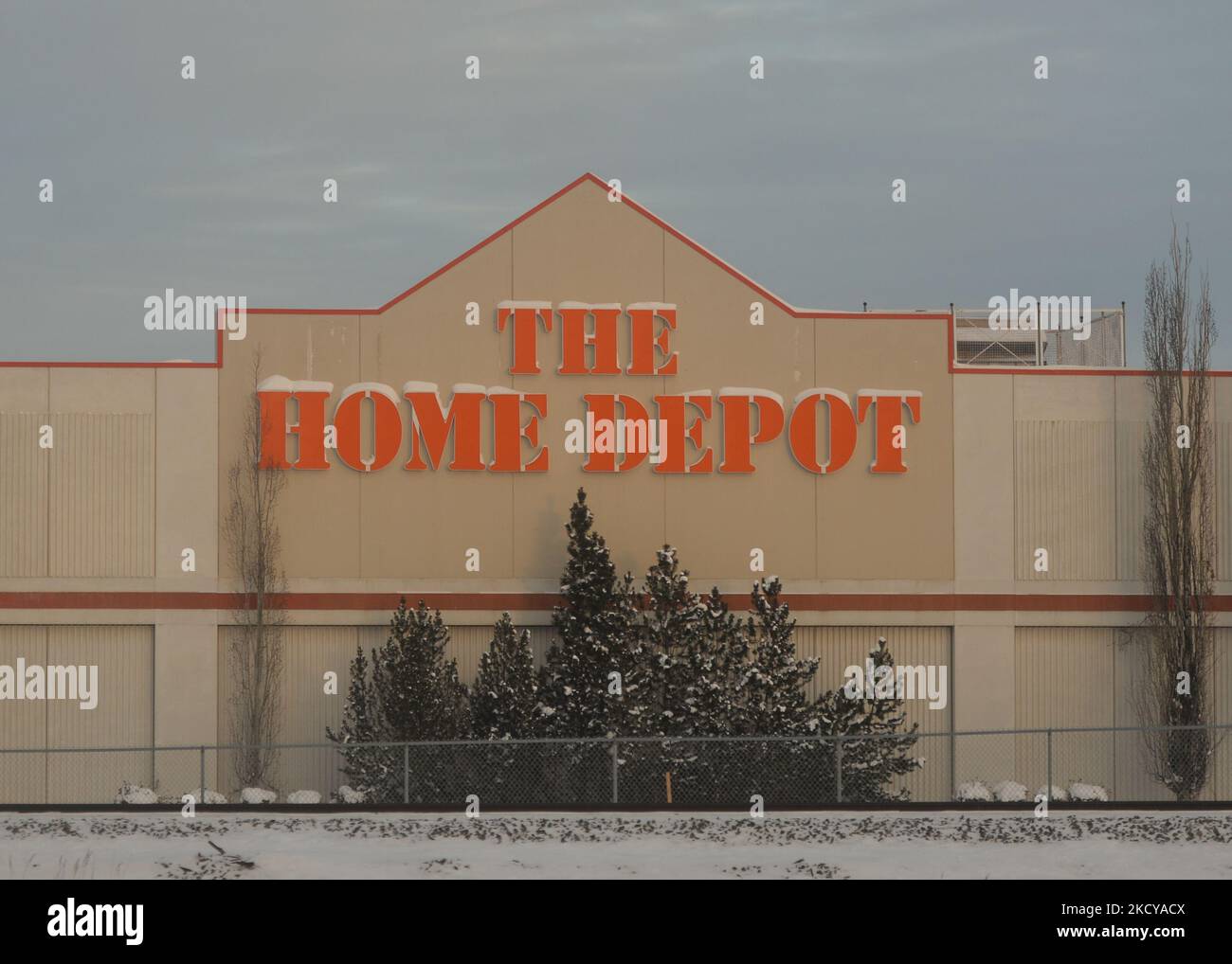 Supplying tools hi-res stock photography and images - Alamy