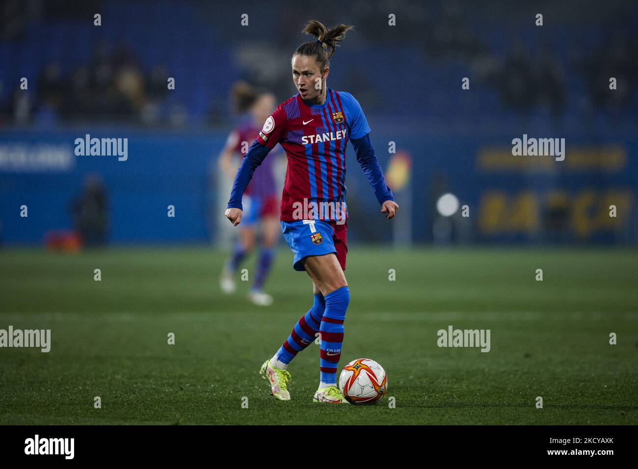 07 Caroline Graham Hansen of FC Barcelonav control the ball during the ...