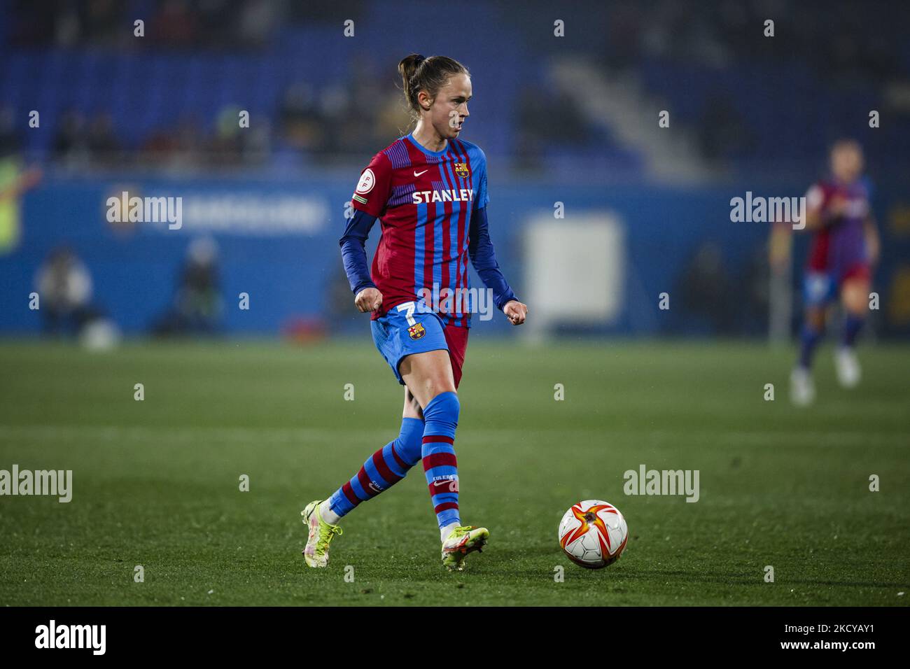 07 Caroline Graham Hansen of FC Barcelonav control the ball during the ...