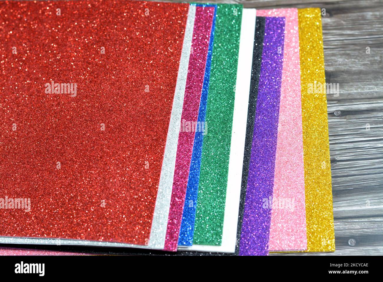 Glittered colorful Eva foam sheets, colored cardboard, rubber pad ... Glittered colorful Eva foam sheets, colored cardboard, rubber pad ...