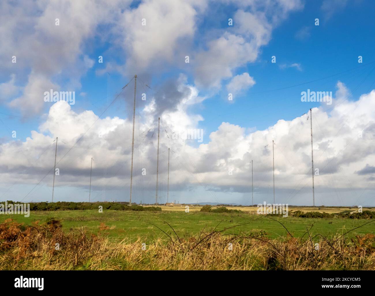 Radio transmitting station hi-res stock photography and images - Alamy
