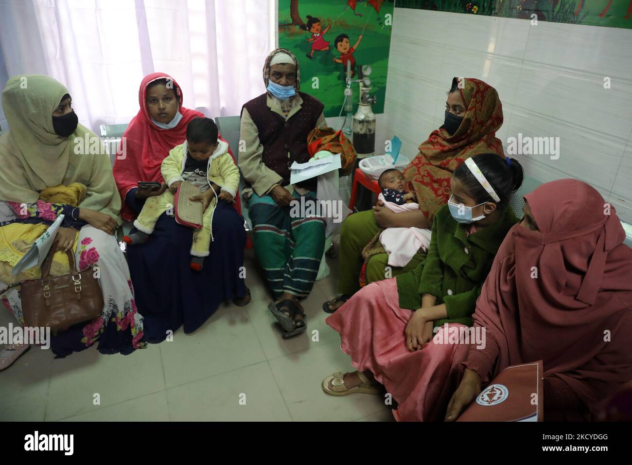 Dhaka bangladesh 23 december hi-res stock photography and images - Alamy