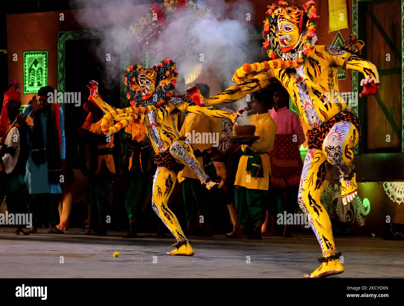 Traditional artist from south Odisha's Ganjam district paints and ...