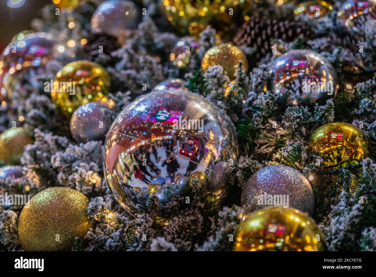 The Harry Potter expo of Megabox is reflected in a Christmas ball ...