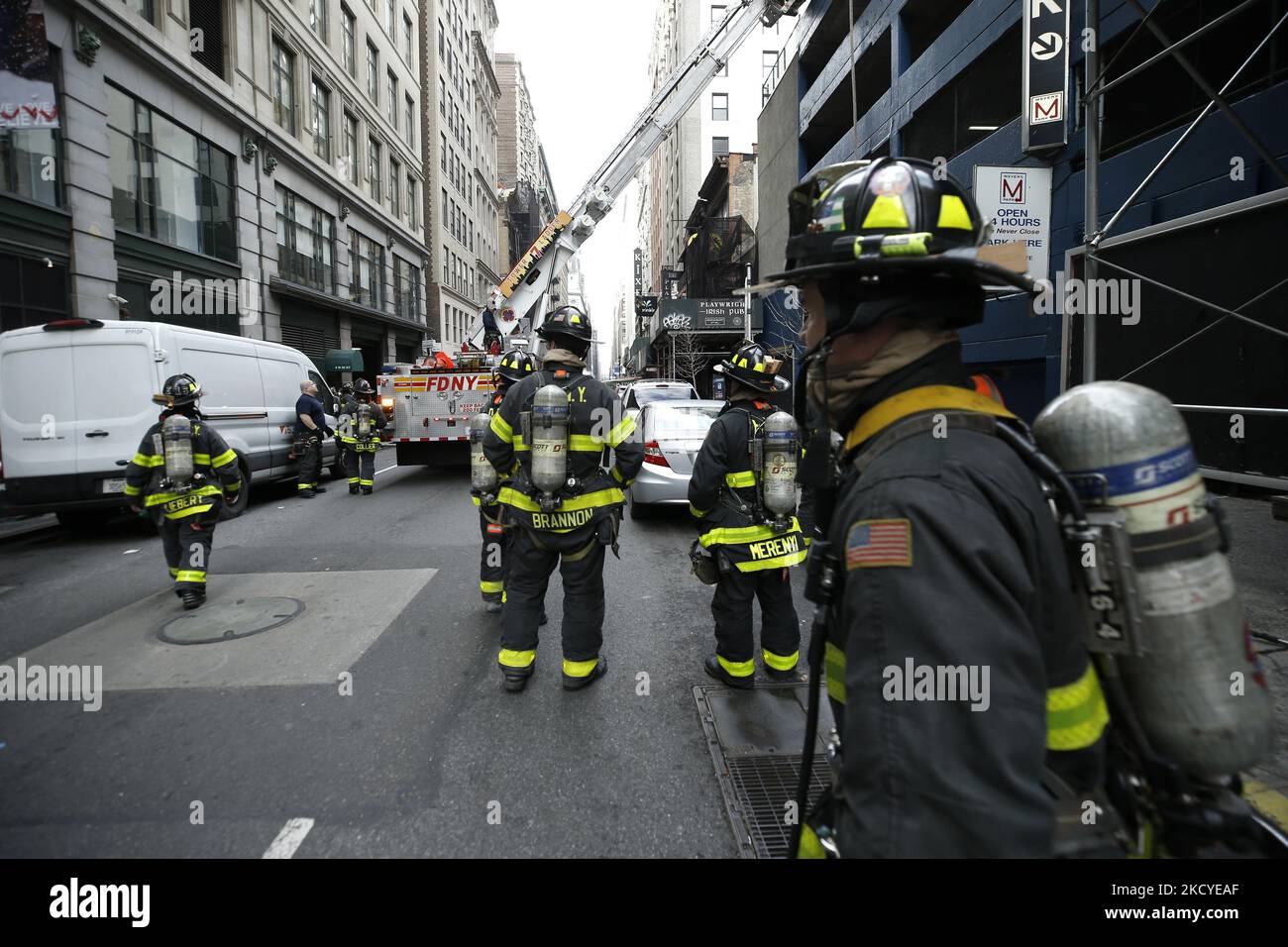 Parking garage fight hi-res stock photography and images - Alamy