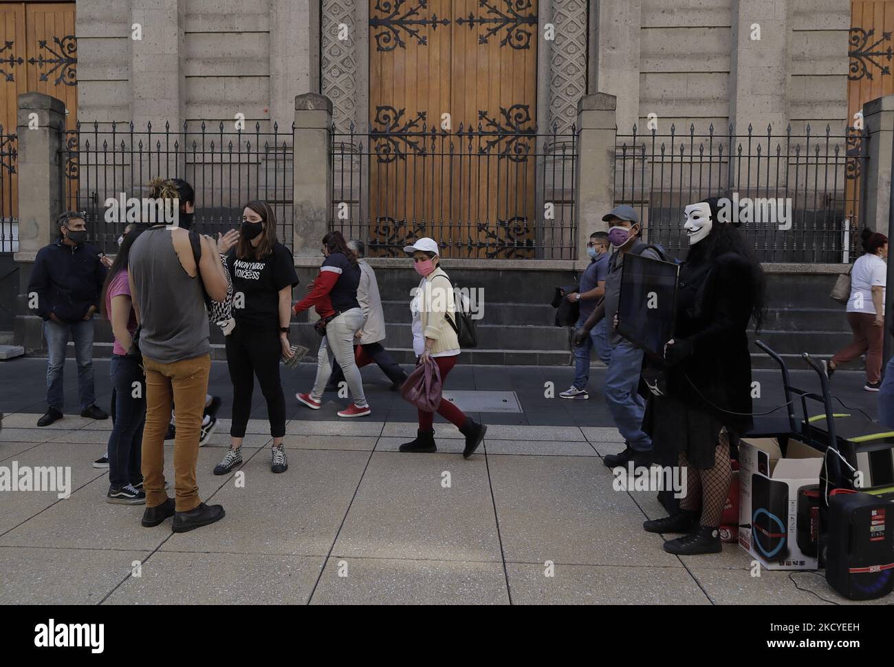 Anonymous for the voiceless demonstrates against animal exploita hi-res ...