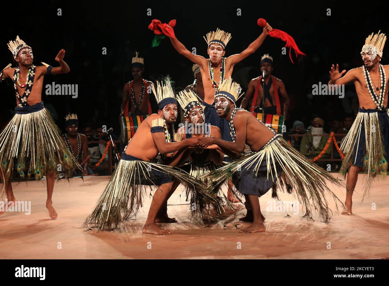 Traditional siddhi dhamal dance hi-res stock photography and images - Alamy